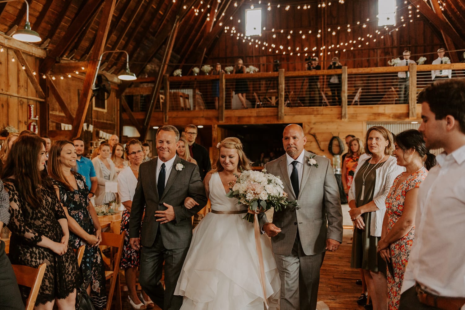 Blush and White Floral | Dellwood Barn Weddings | Kelsey and Isaac